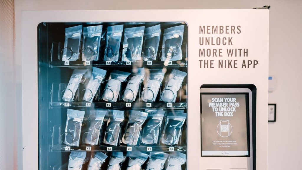 "Nike has a plan to survive retail’s existential crisis—and it’s ...